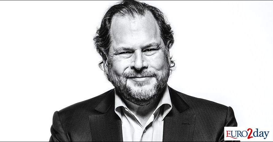 Ο Marc Benioff βάζει στο στόχαστρο τη Microsoft