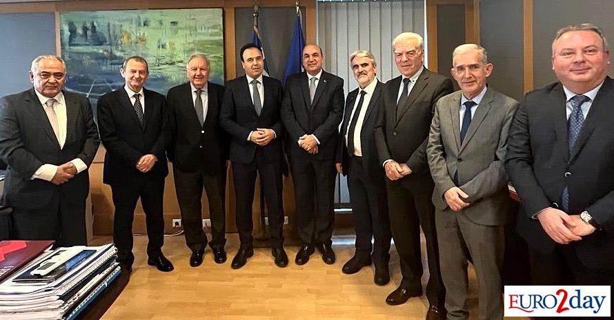 ΚΕΕΕ: Συναντήσεις με τους υπ. Ανάπτυξης και Ψηφιακής Διακυβέρνησης